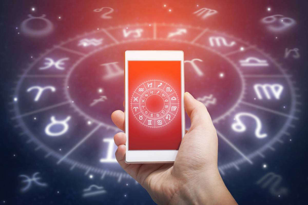 Consulter un médium par téléphone : votre guide pratique